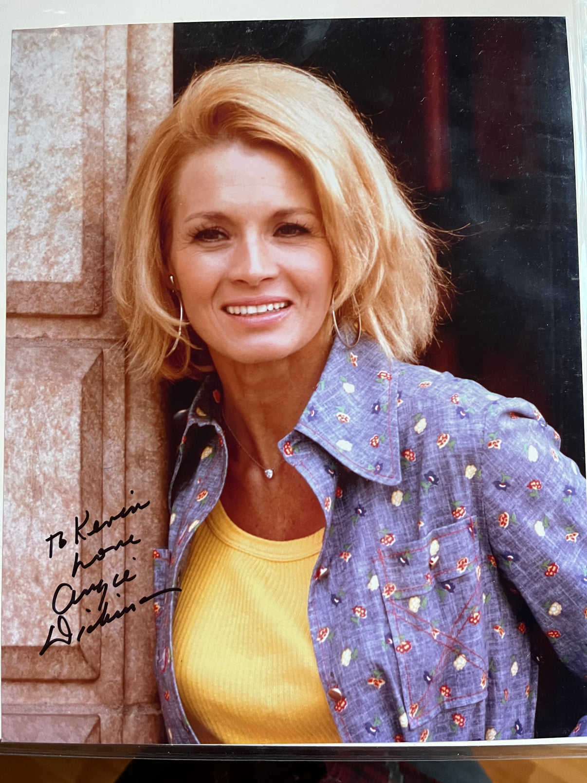 ANGIE DICKINSON, actress, autograph – Williamsburg Nostalgia Fest